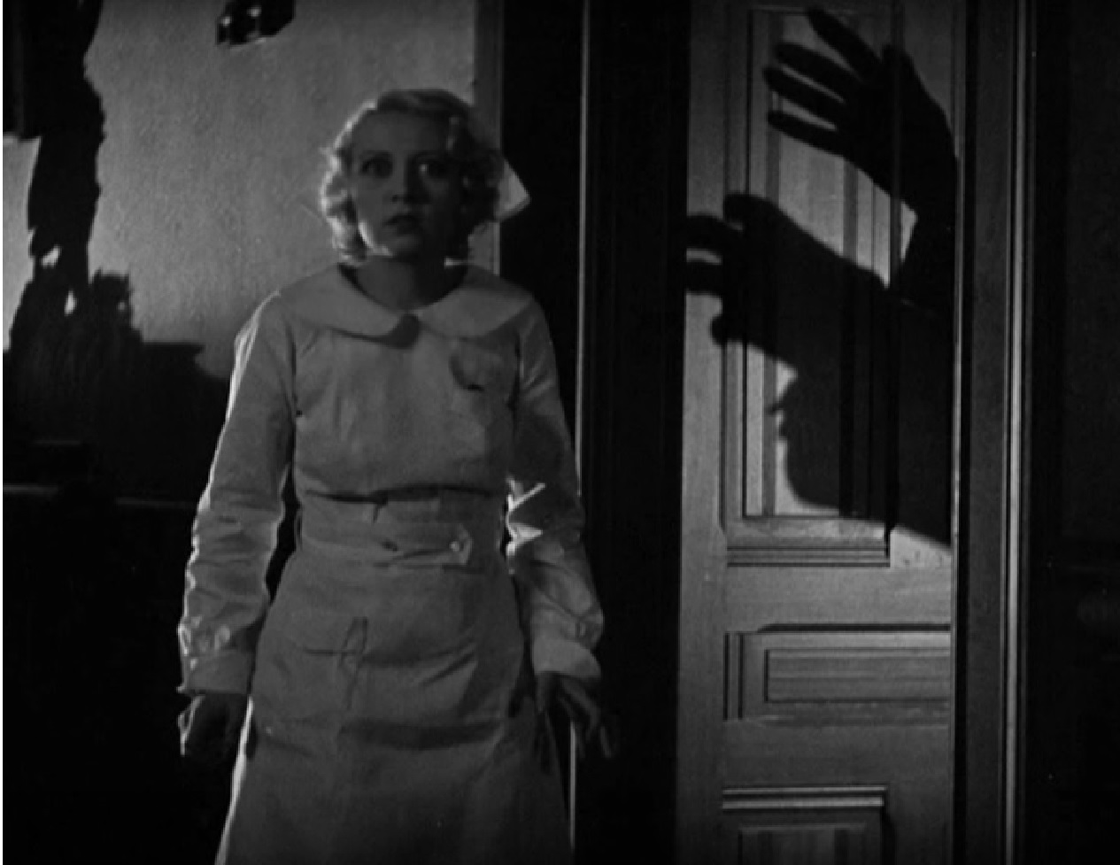 Miss Pinkerton (1932) – Political theory and practice